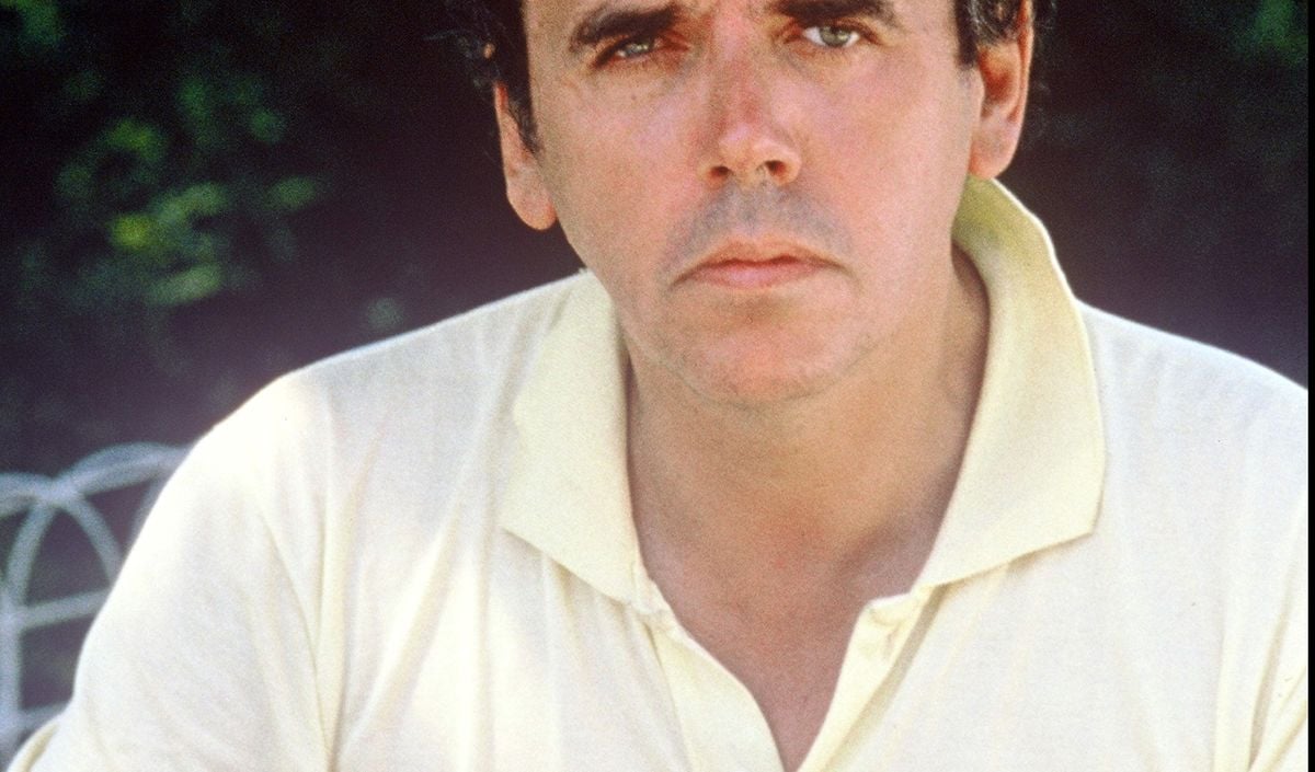 Jean-Edern Hallier : Son château laissé à l'abandon pendant des ...