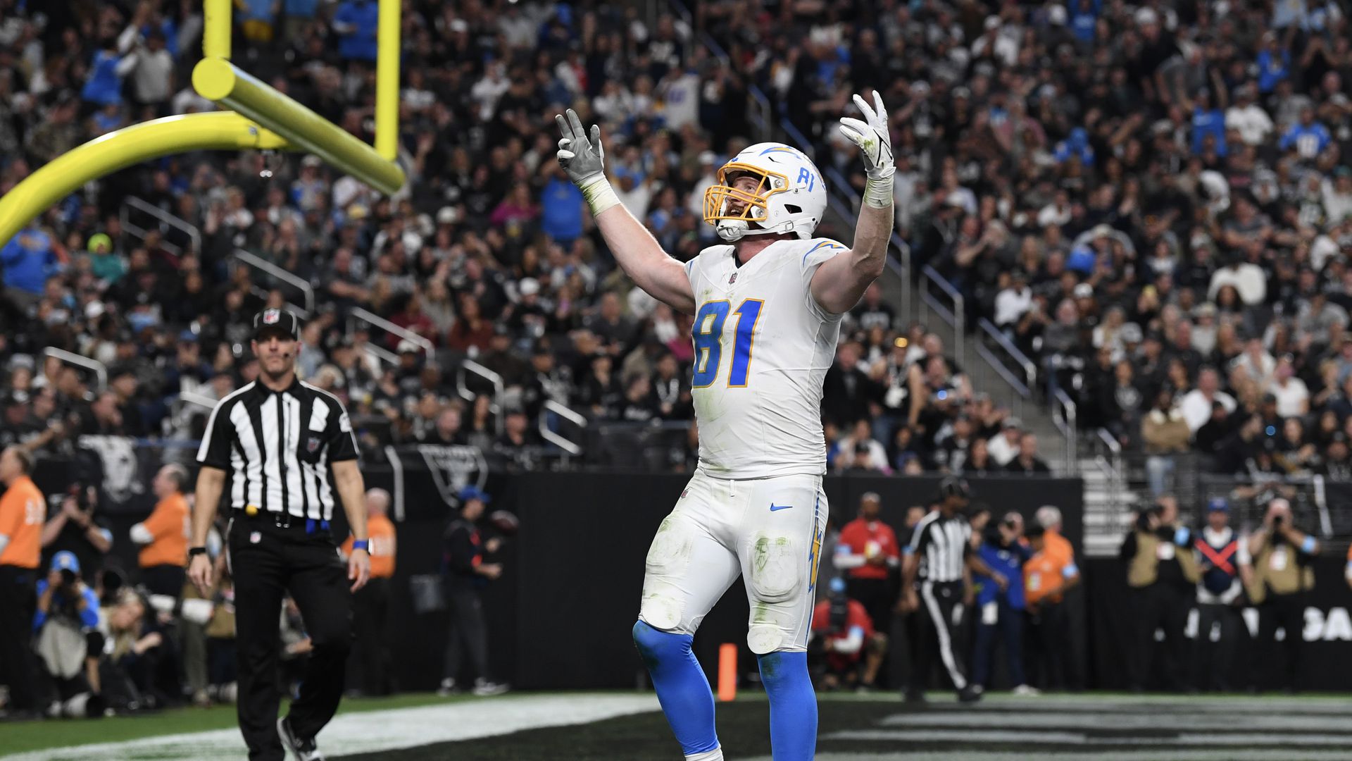 2025 NFL Playoffs open thread: Chargers at Texans