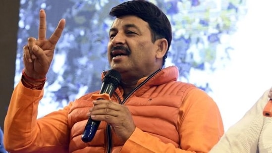Delhi: BJP slams AAP with its campaign song
