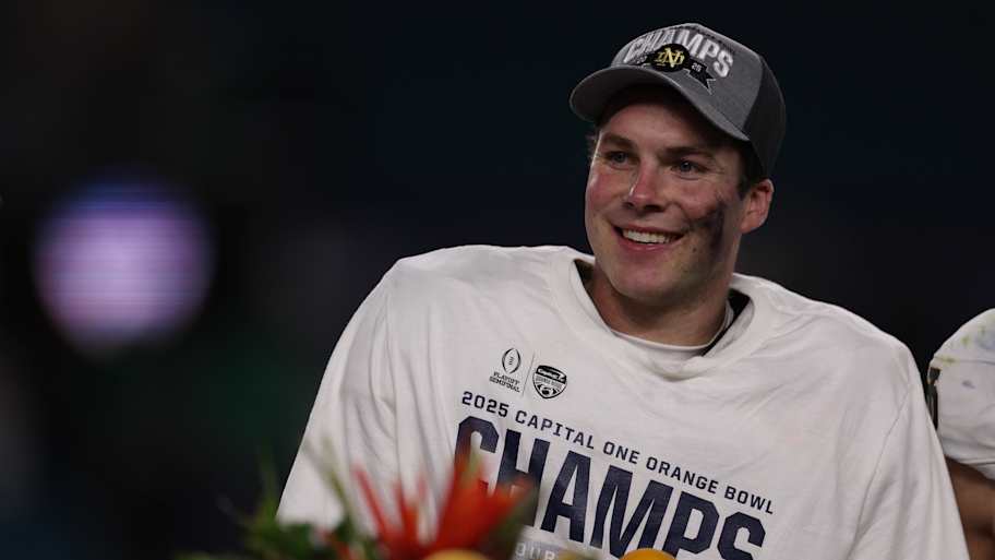 Notre Dame QB Riley Leonard's Insane Basketball Highlights You Need to See