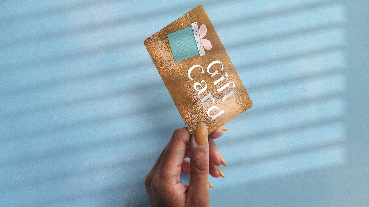 4 Common Gift Card Scams: Learn How to Spot Them & Avoid Being a Victim