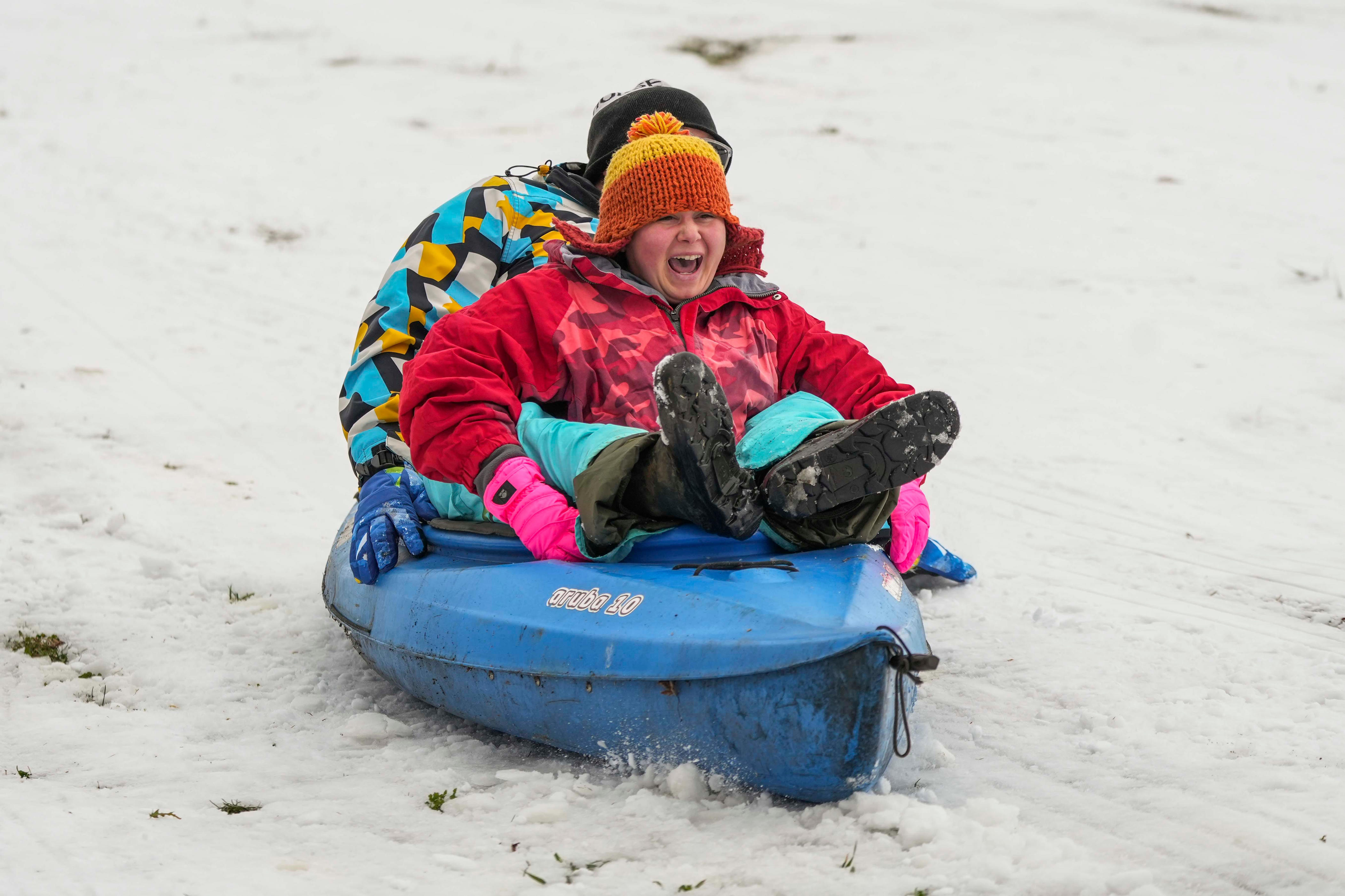 No snow day: Knox County Schools announces 2-hour delay Friday