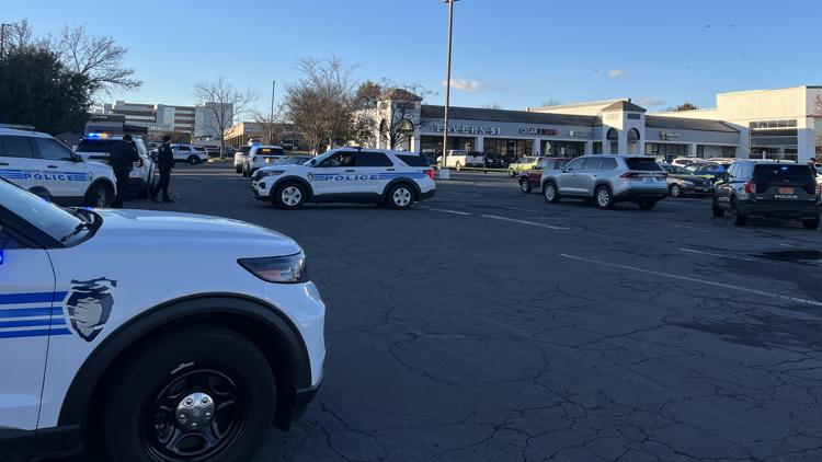 Police identify man shot, killed outside Pineville bar by officer