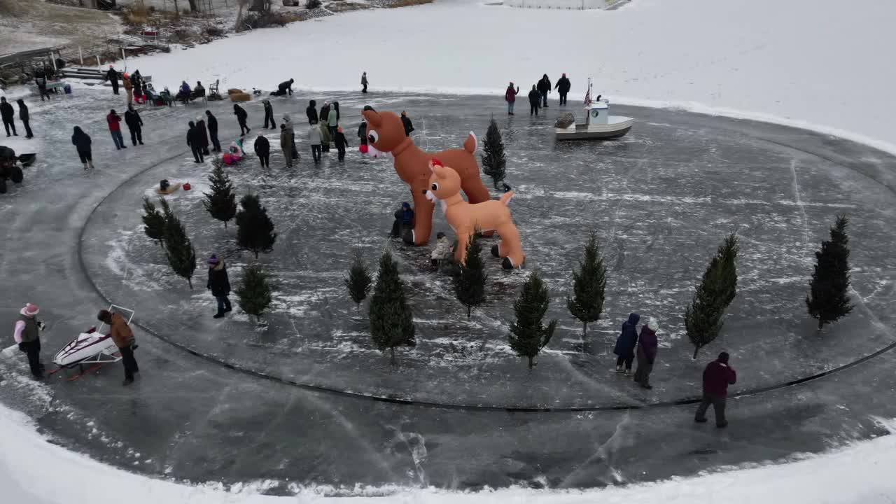 Andover neighborhood creates magnificent ice carousel