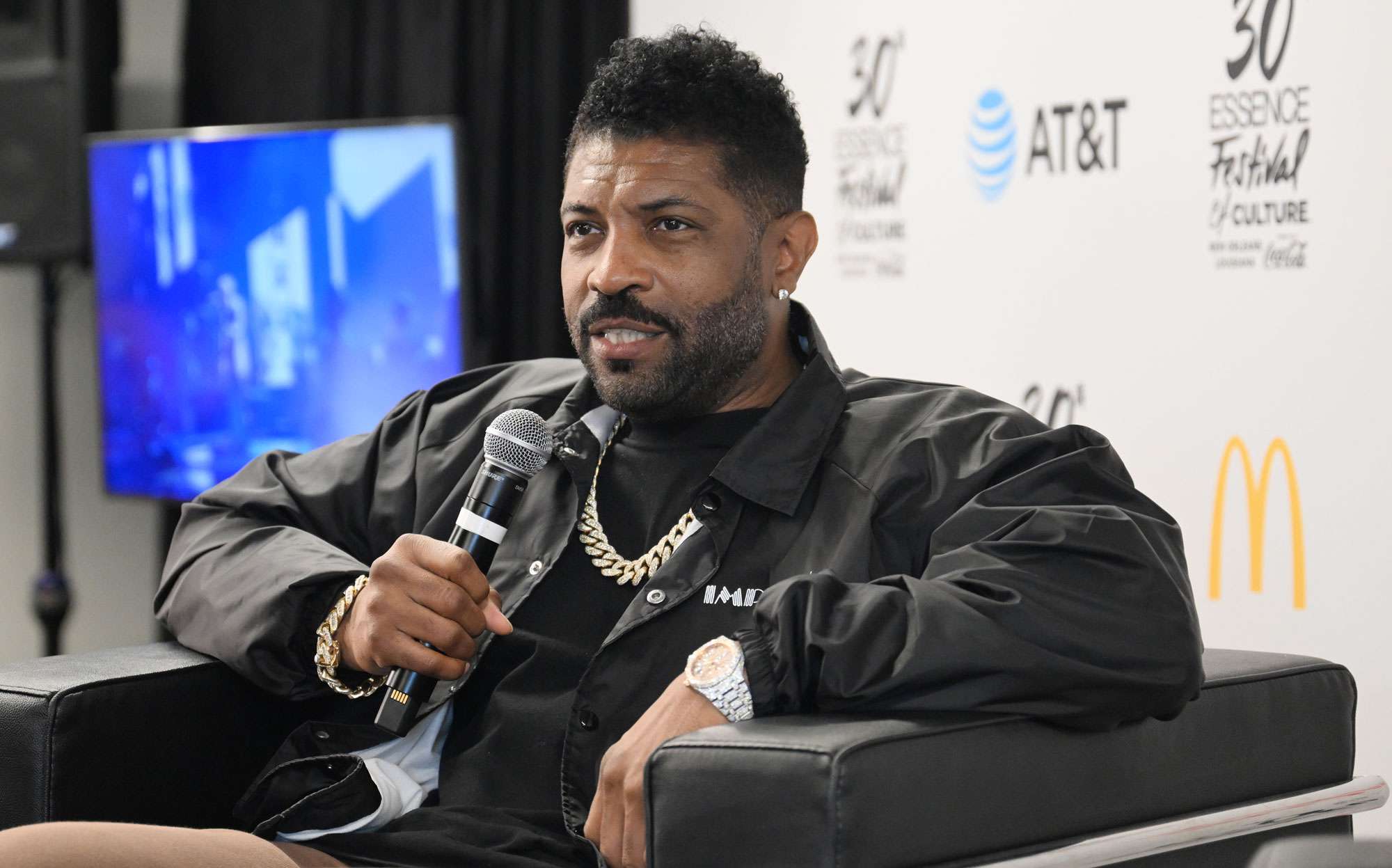 Comedian Deon Cole Forced to Evacuate Home amid L.A. Fires After Being Hospitalized on His ...