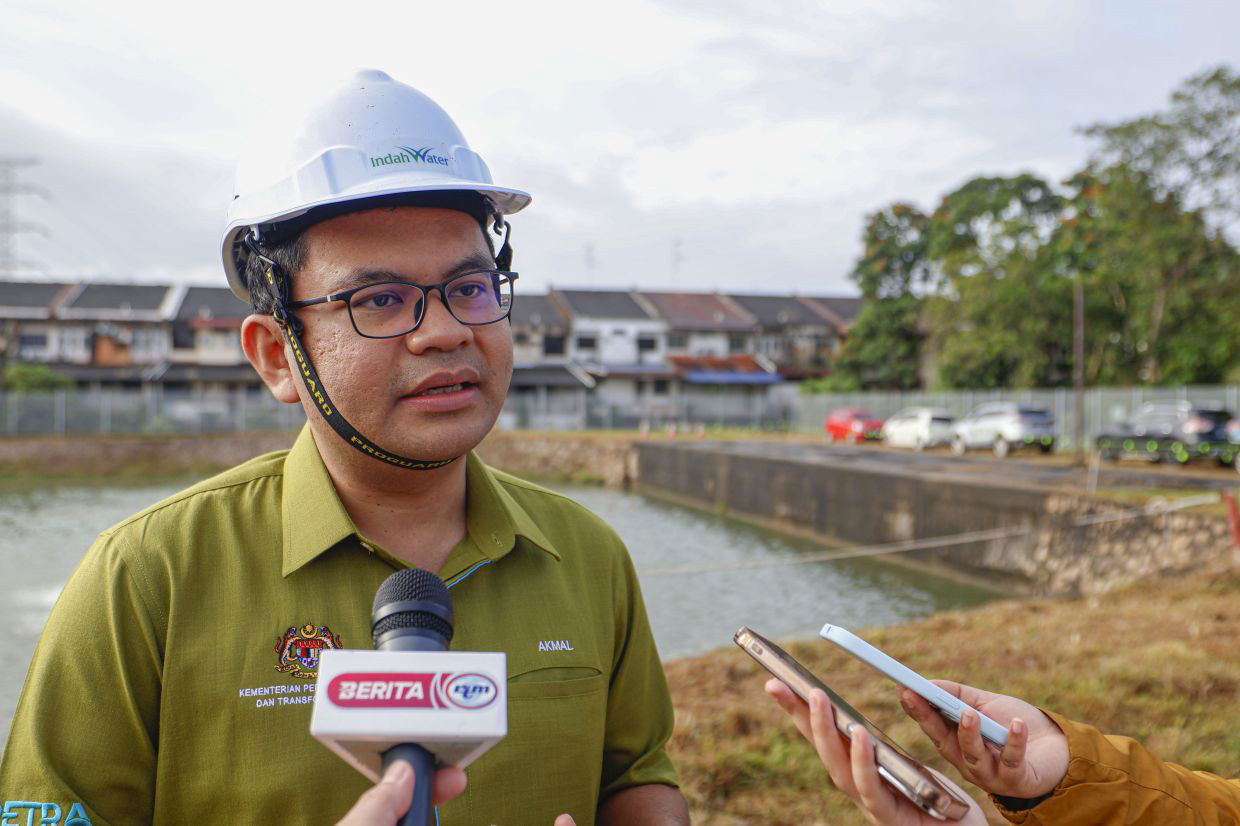 Six key federal projects worth RM200mil handed over to Johor govt Six key federal projects worth RM200mil handed over to Johor govt