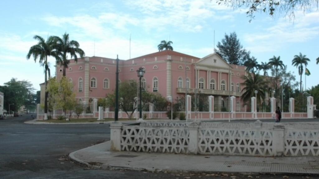 São Tomé e Príncipe: Cinco candidatos confirmados à presidência