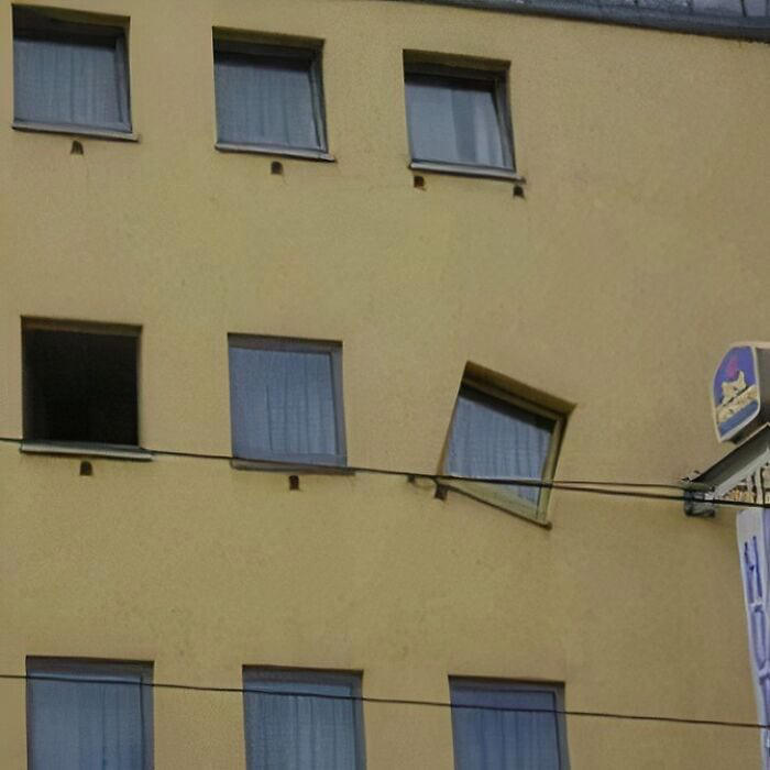 44 Cursed Images Are The Perfect Blend Of Funny And Unsettling