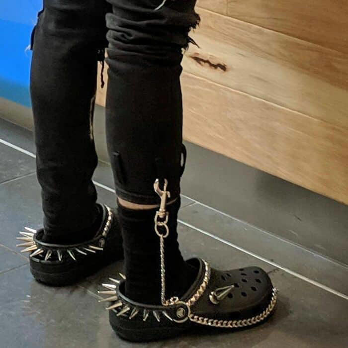 44 Cursed Images Are The Perfect Blend Of Funny And Unsettling