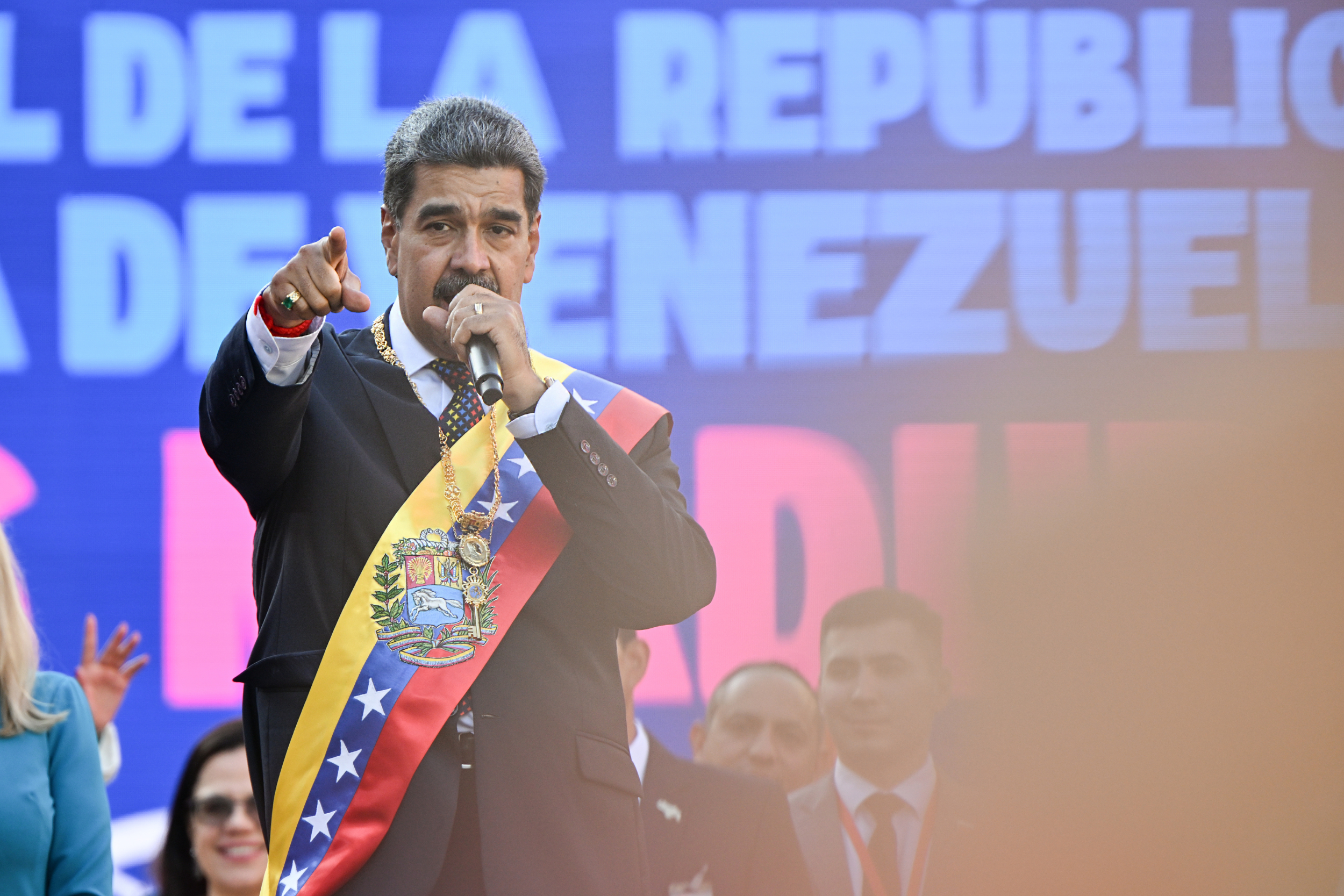 Maduro Launches 'Independence Plan 200,' Mobilizing Armed Forces to 284 ...