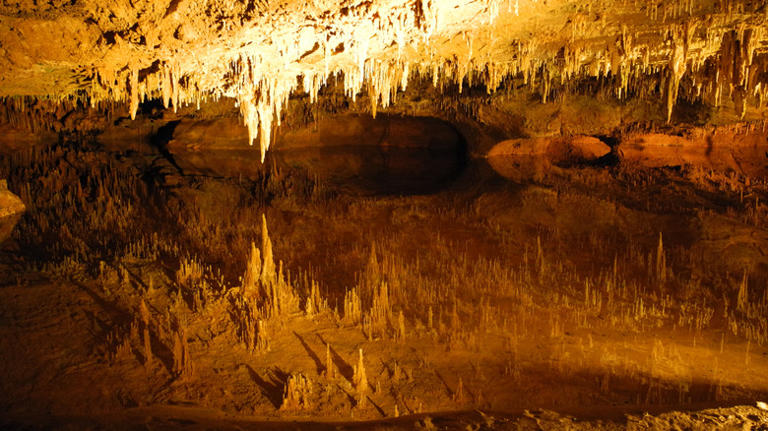 The Southern State That Offers 10,000 Caves And Caverns To Explore