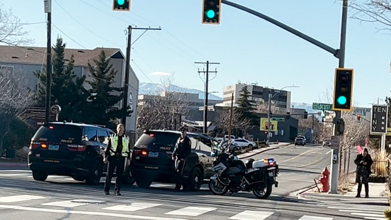 Pedestrian injured in Reno crash