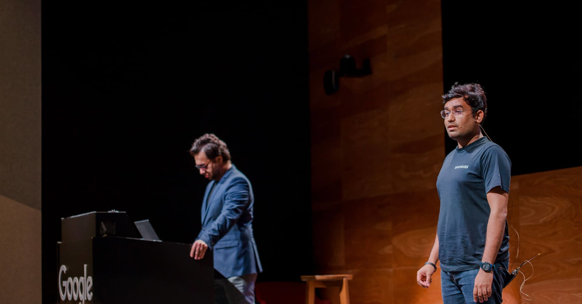 This 36-year-old sci-fi 'nerd' quit his banking job to start a deep ...