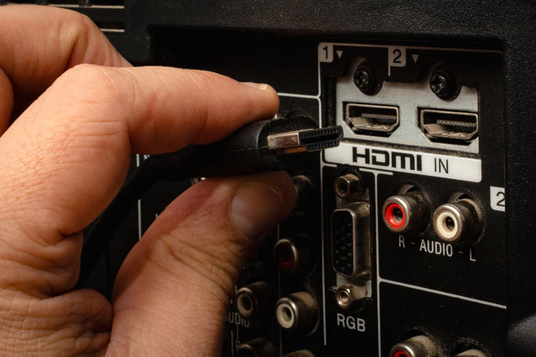 Did You Know You Can Plug These 10 Devices Into Your Smart TV's HDMI Port?