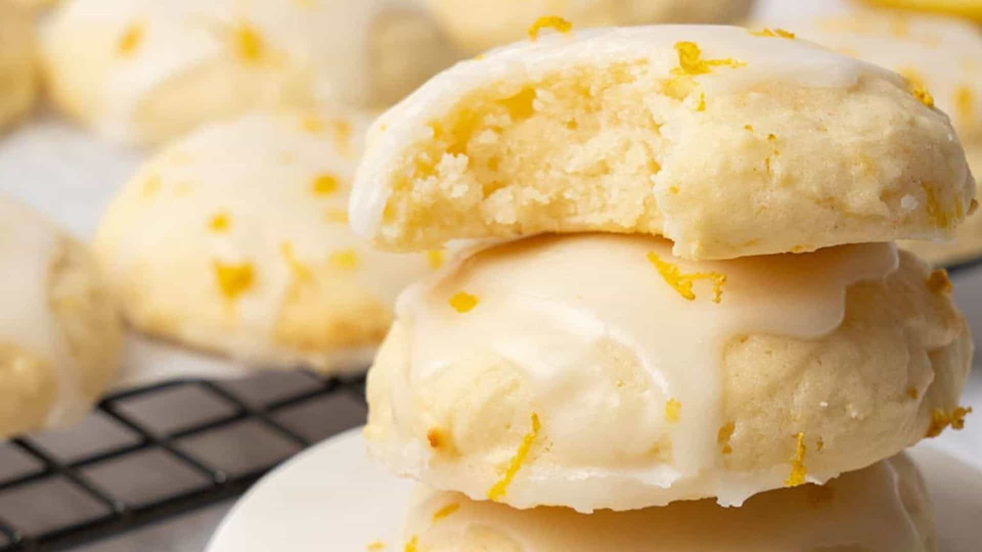 20 Refreshing Lemon Desserts That Will Brighten Any January Day