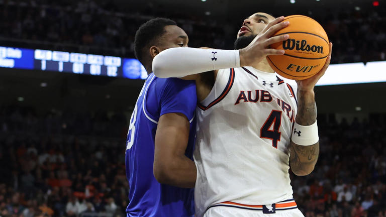Auburn star Johni Broome out indefinitely