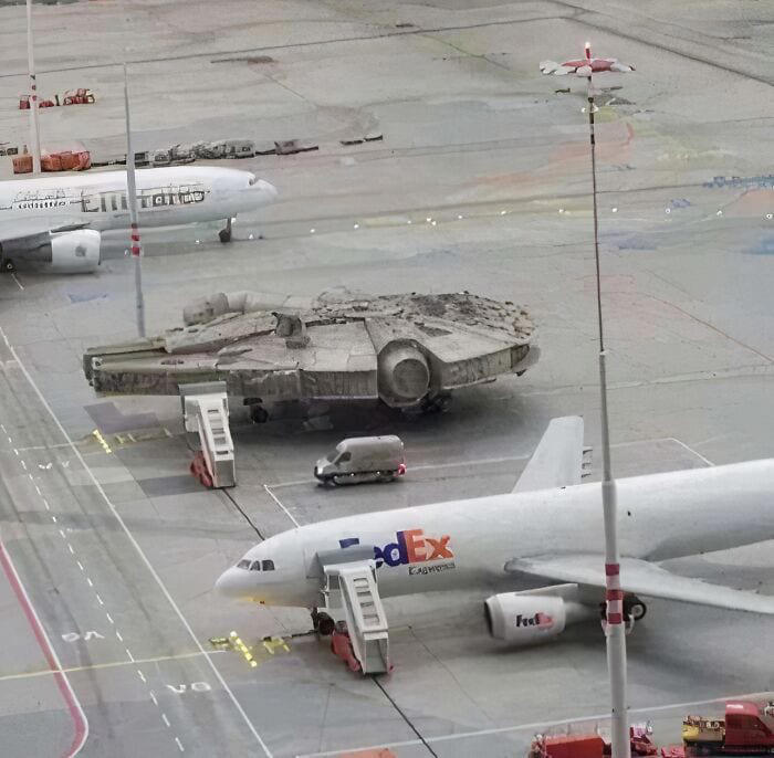 44 Cursed Images Are The Perfect Blend Of Funny And Unsettling