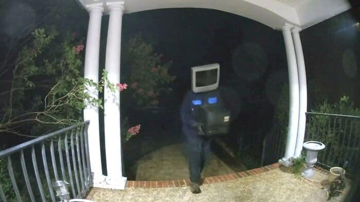 44 Cursed Images Are The Perfect Blend Of Funny And Unsettling