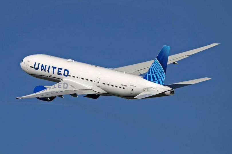 United Airlines flight makes emergency descent after 'rapid decompression'