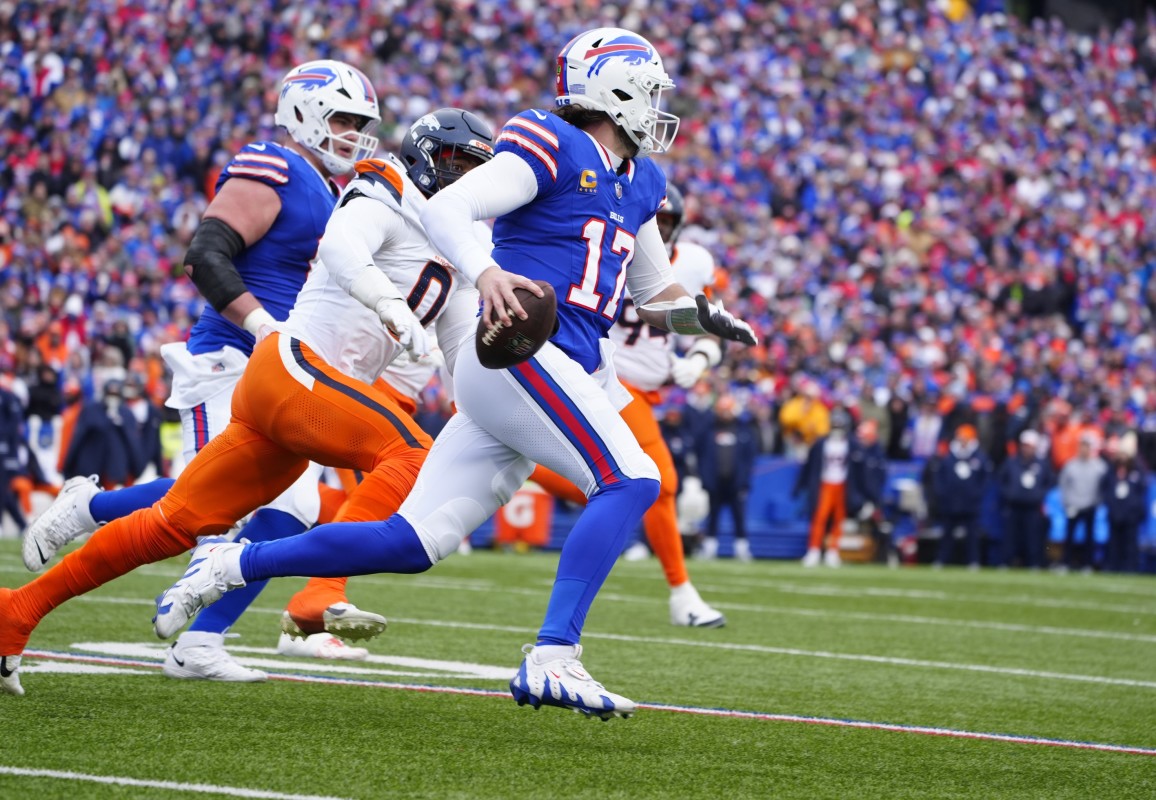 Bills' Josh Allen Consolidates QB Standing In Analyst's Rankings