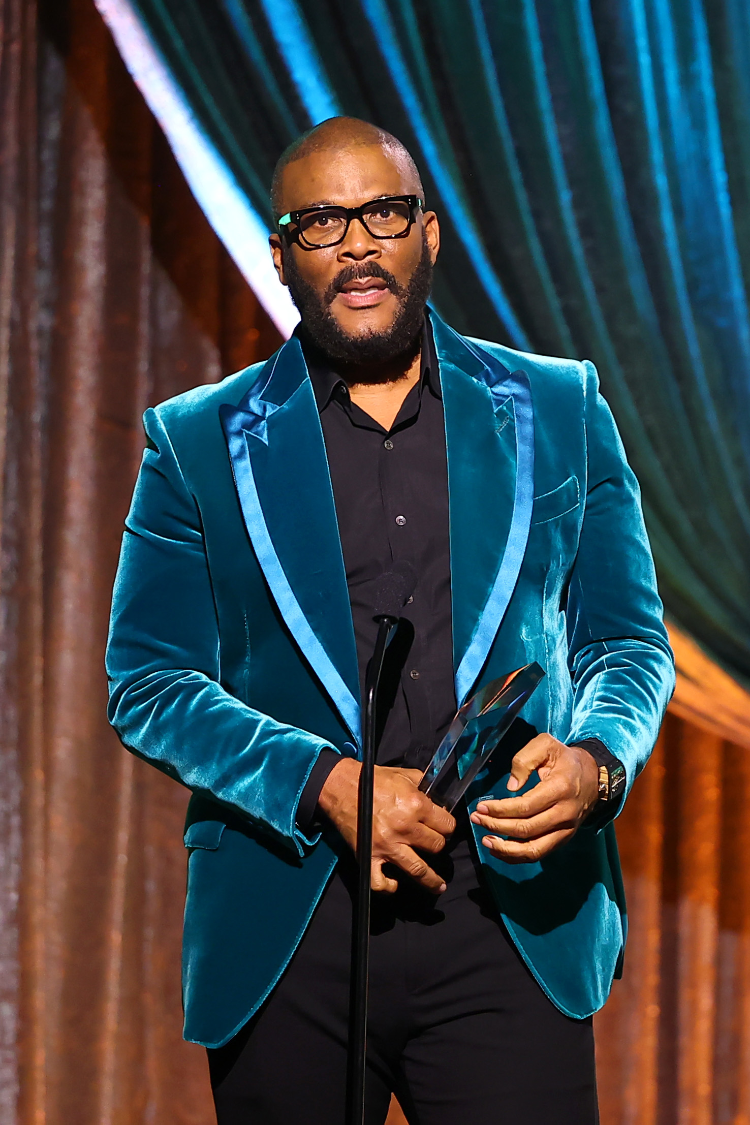 Tyler Perry calls out insurance companies for canceling ‘millions of ...