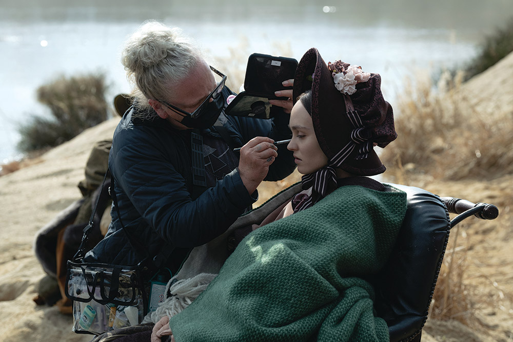 How ‘Nosferatu' Hair and Makeup Teams Transformed Bill Skarsgard From a ...