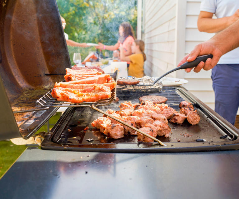 Should you ever use a griddle attachment on a grill? Chefs advise on a ...