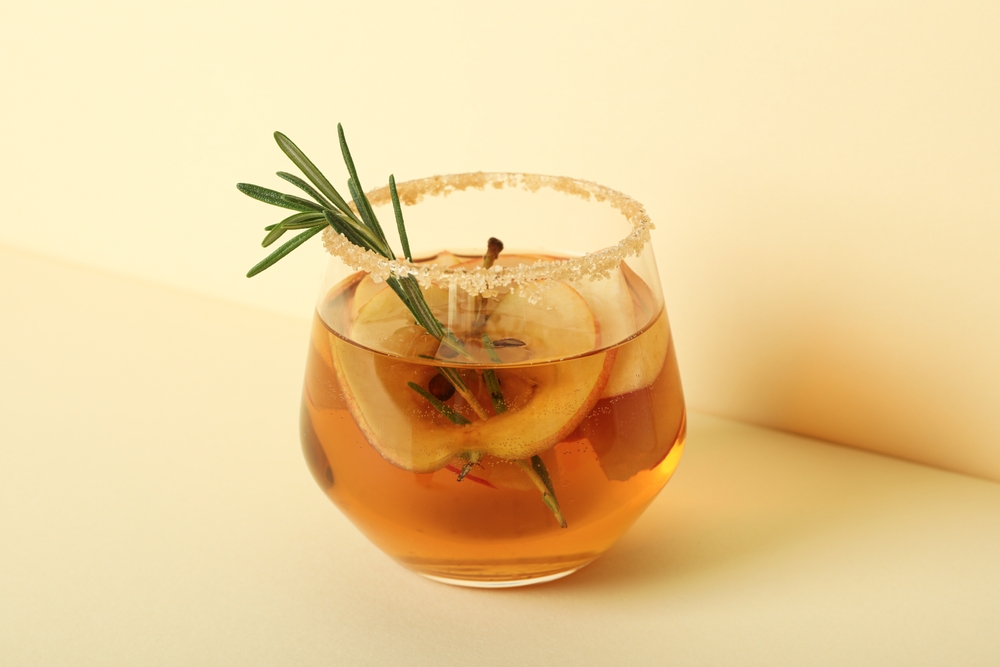 15 Artisanal Hot Cider Recipes for a Cozy Night In