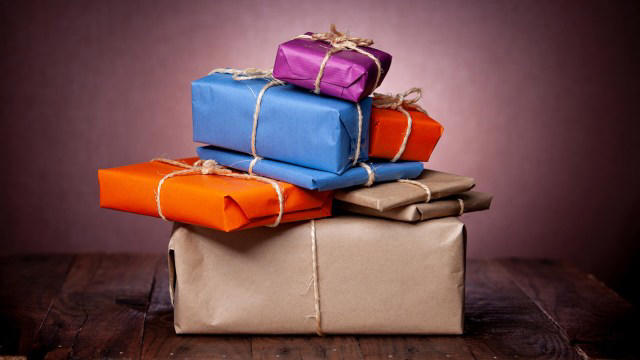 Redditors uncover solutions for dealing with unwanted gifts — here's ...