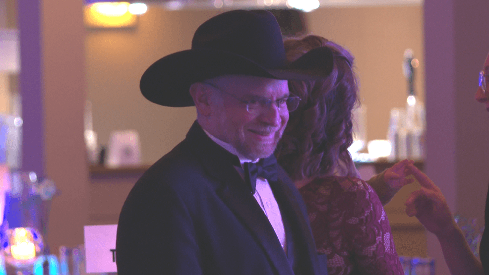 Rhinestones & Rodeo art auction and dance held in Quincy to support ...