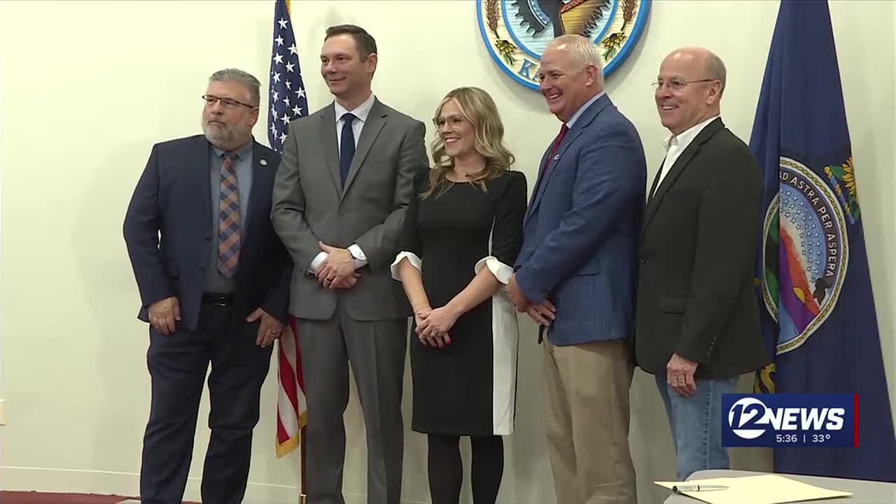 Sedgwick County swears in 2 new commissioners
