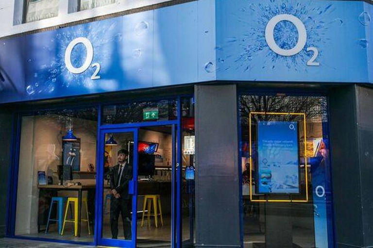 O2 customers warned as hugely popular service set to be axed
