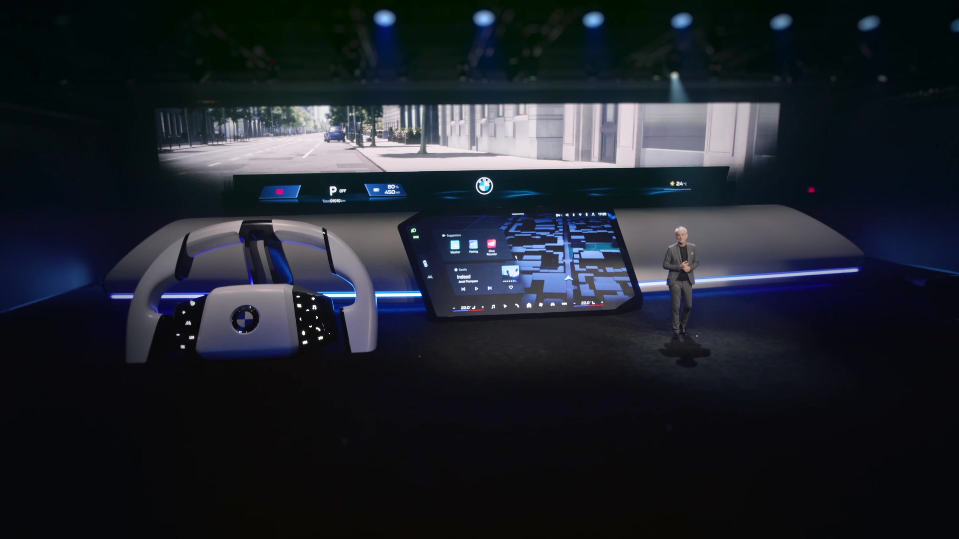 Reveal of the all-new BMW iDrive, powered by BMW Operating System X ...