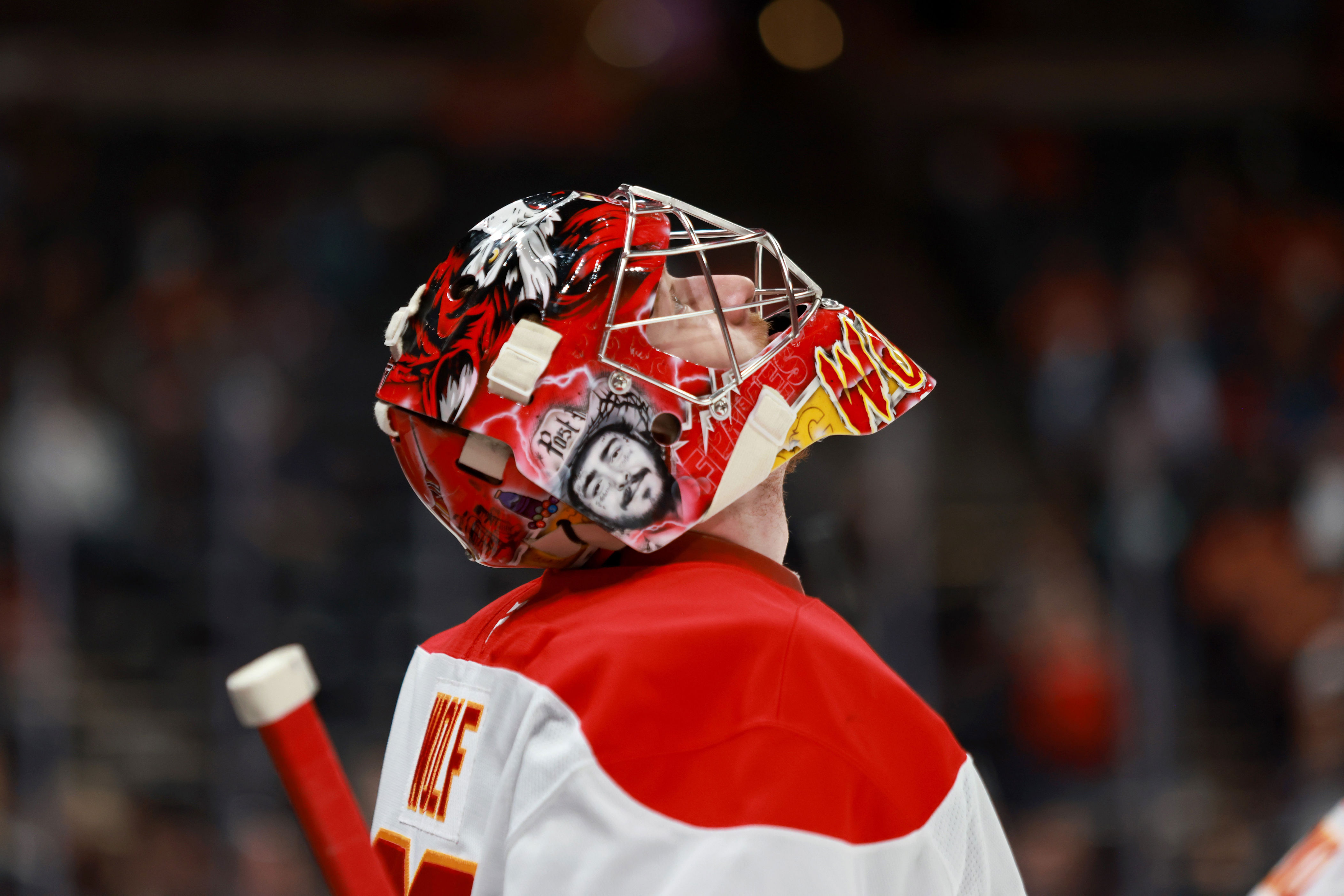 How to watch Calgary Flames vs. Chicago Blackhawks online for free