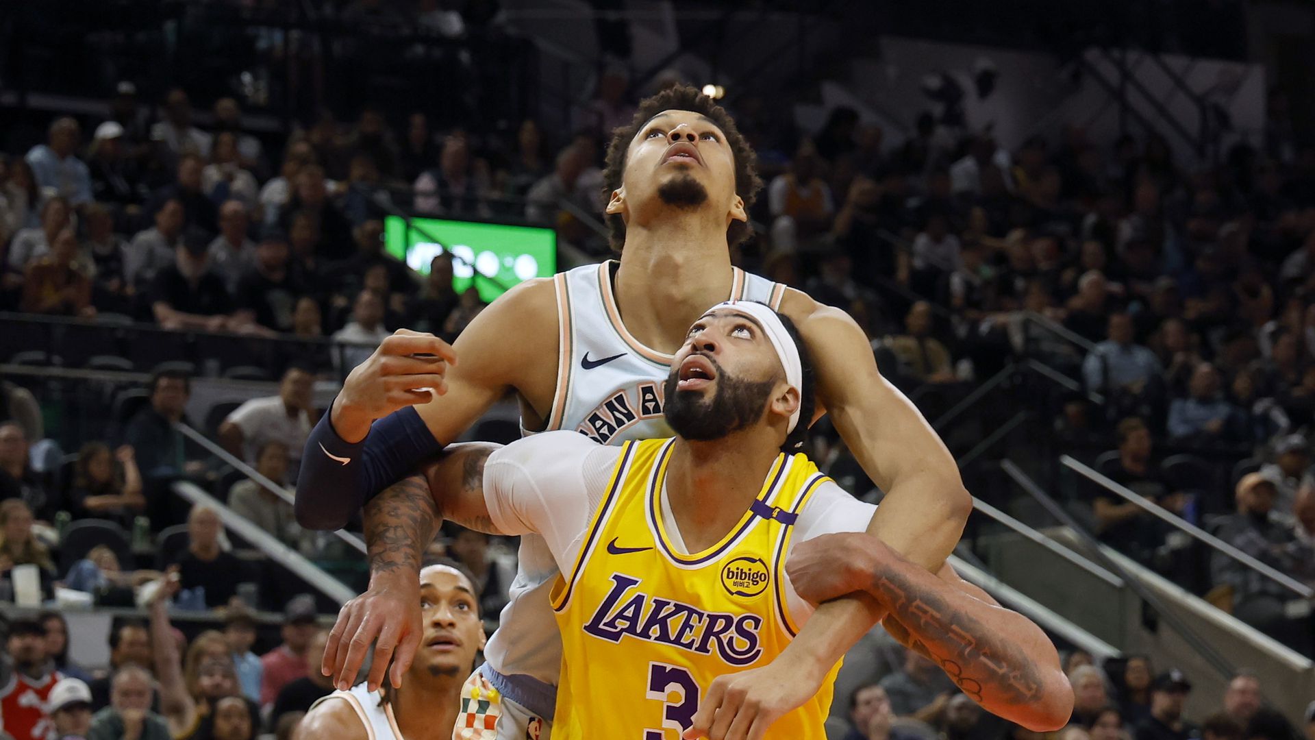 Lakers vs. Spurs Preview: and Game Thread: Basketball resumes