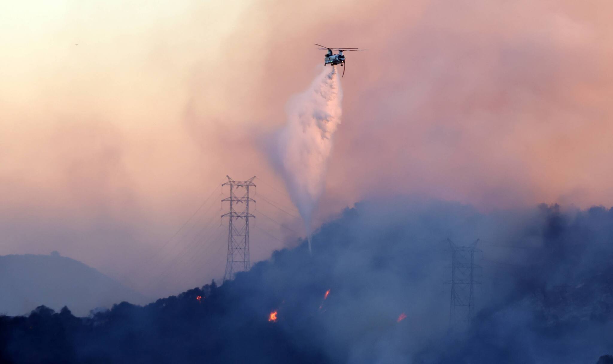 Bereits 24 Tote bei Bränden in Los Angeles – Winde gewinnen wieder an Kraft