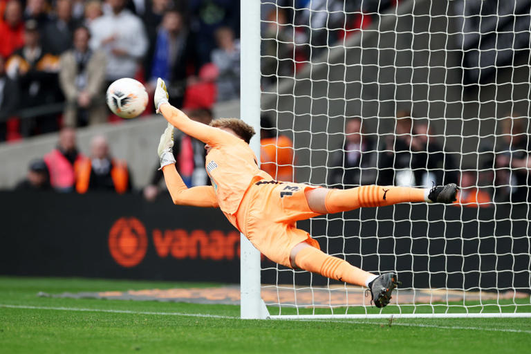 Motherwell vs Hearts injury and team news latest: Verdict on 17 stars ...