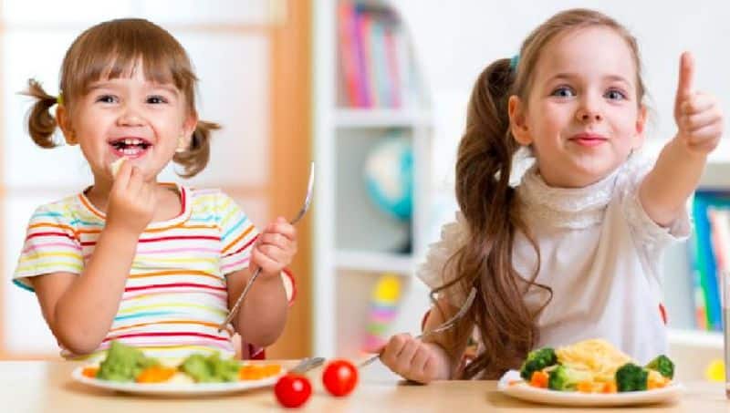 7 Superfoods for kids: Every Parent Should Include these foods for ...