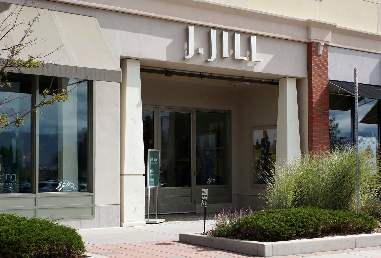 J. Jill raises fourth quarter sales, AEBITDA guidance on upbeat holiday ...