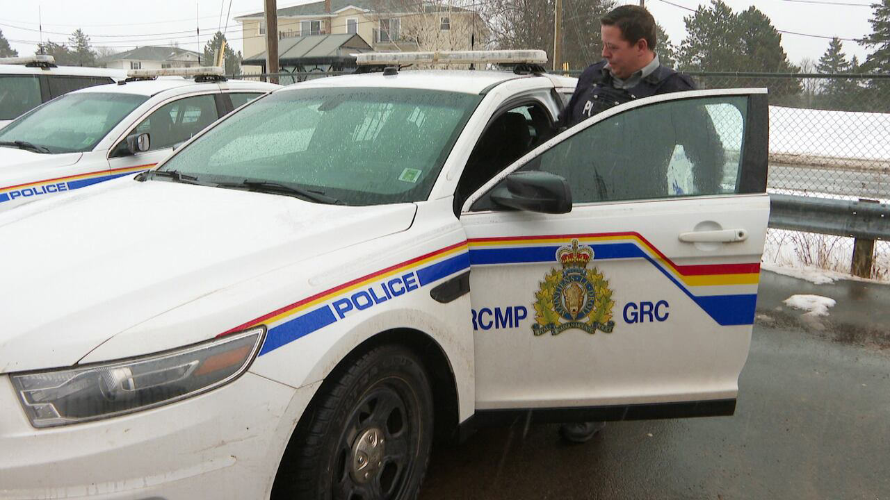 As the RCMP attracts more experienced officers, P.E.I.'s municipal ... As the RCMP attracts more experienced officers, P.E.I.'s municipal ...