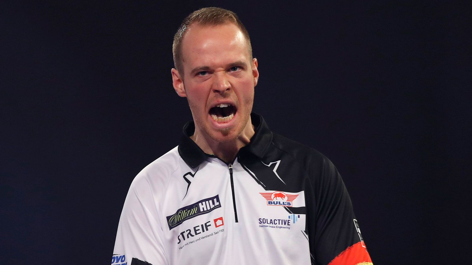 "Die ganze Zeit am Flennen": Max Hopp wird nach Rückkehr auf die große ...