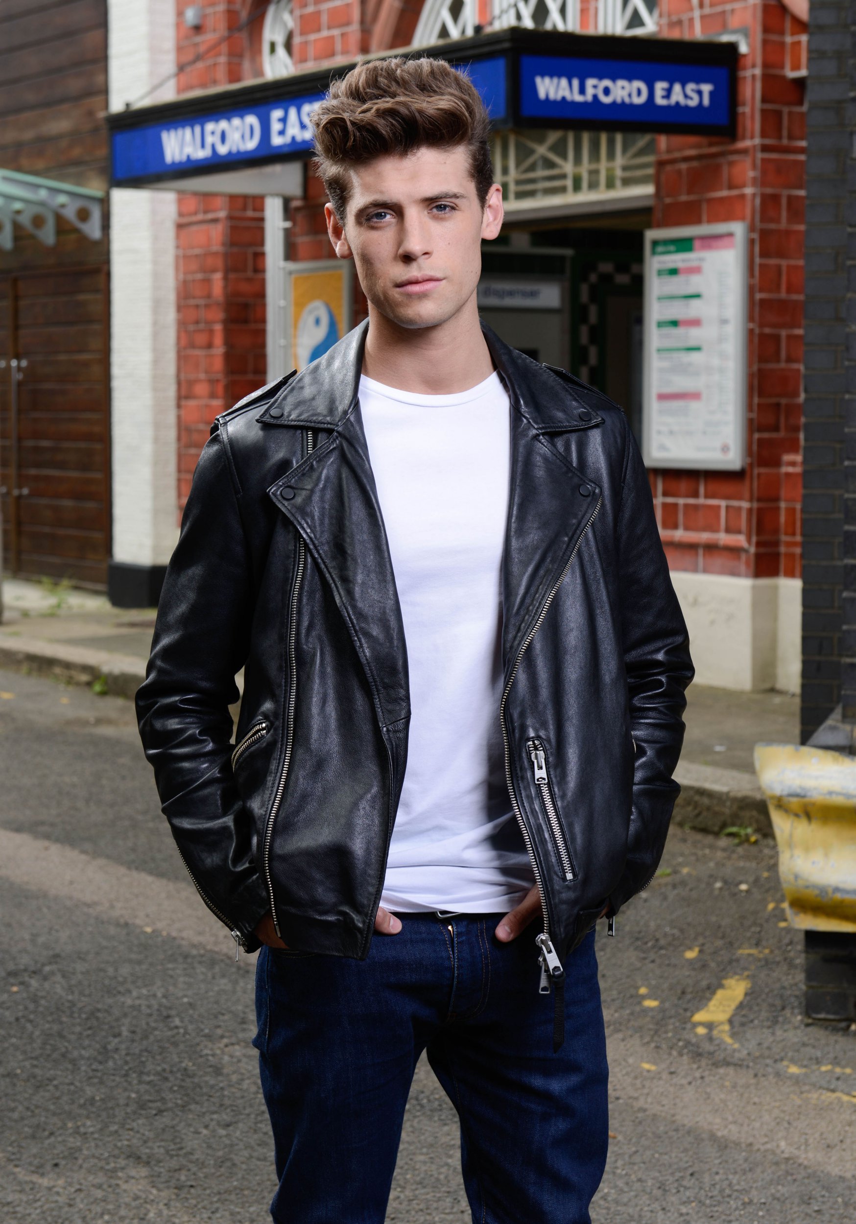 Emmerdale fans rediscover Ned Porteous' EastEnders role as son of soap ...