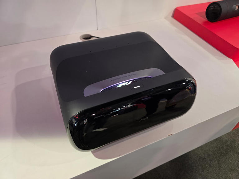 De l'UST très compact et des vidéoprojecteurs motorisés chez JMGO, la ...