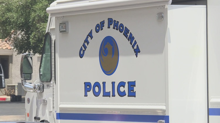 Phoenix PD updates its policy to 'clearly define' when using force is ...