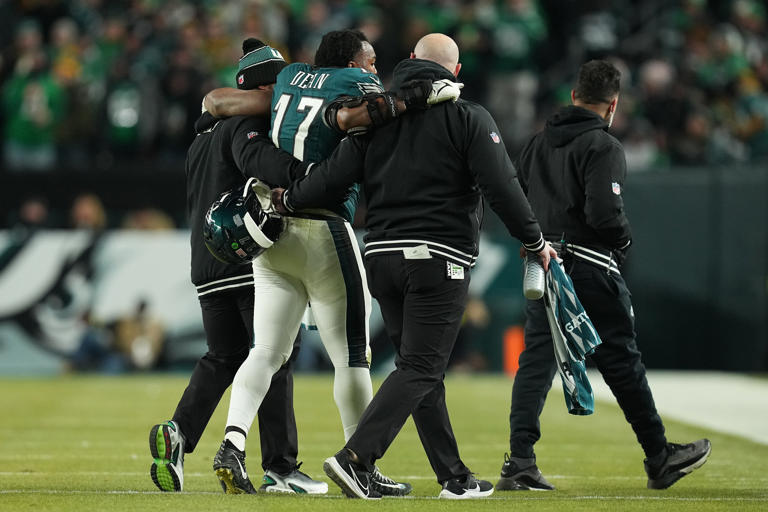 Eagles' Nakobe Dean Receives Unfortunate Injury Update After Being ...