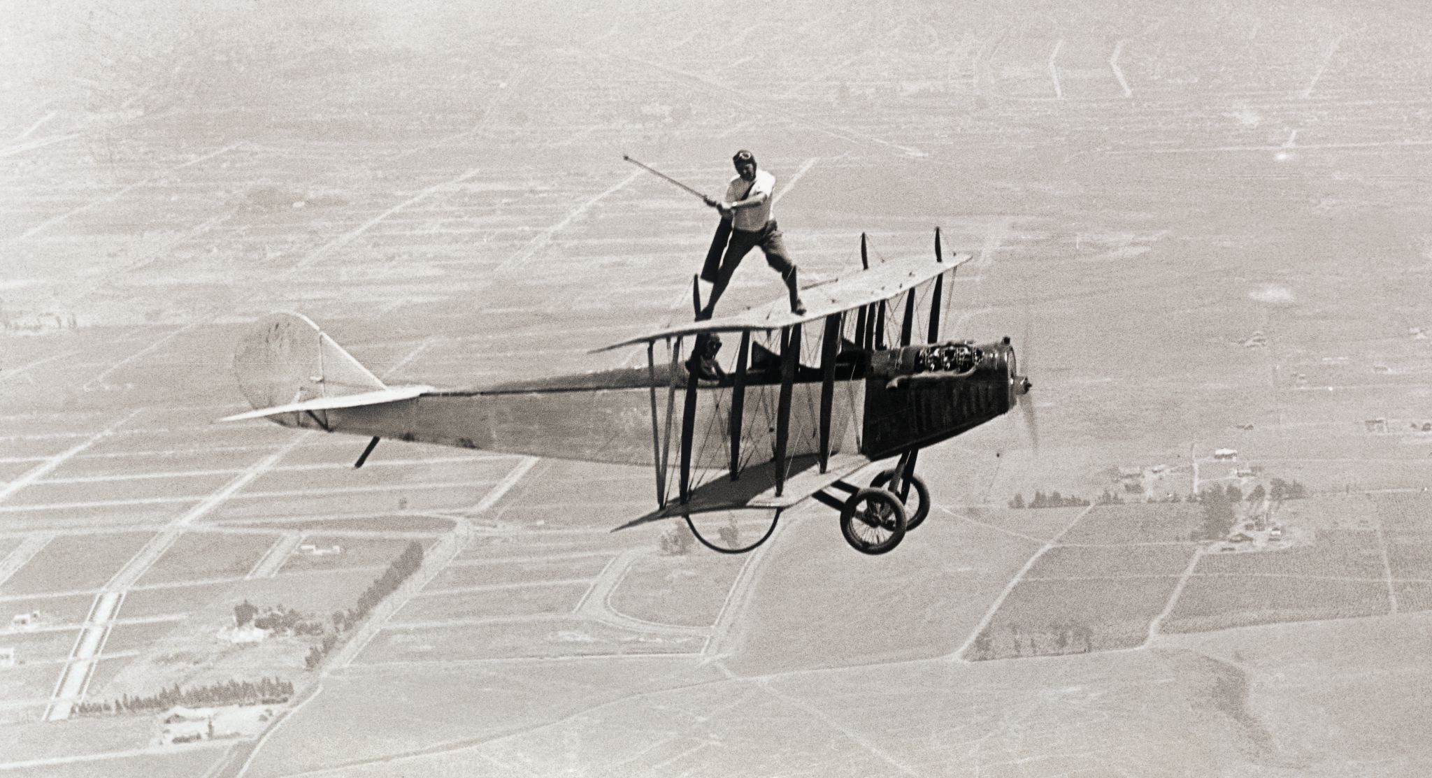11 unsolved mysteries all the way from the Roaring 20s