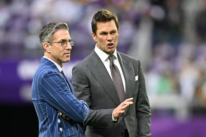 NFL team celebrates breaking Tom Brady 'curse' in upset Week 18 win