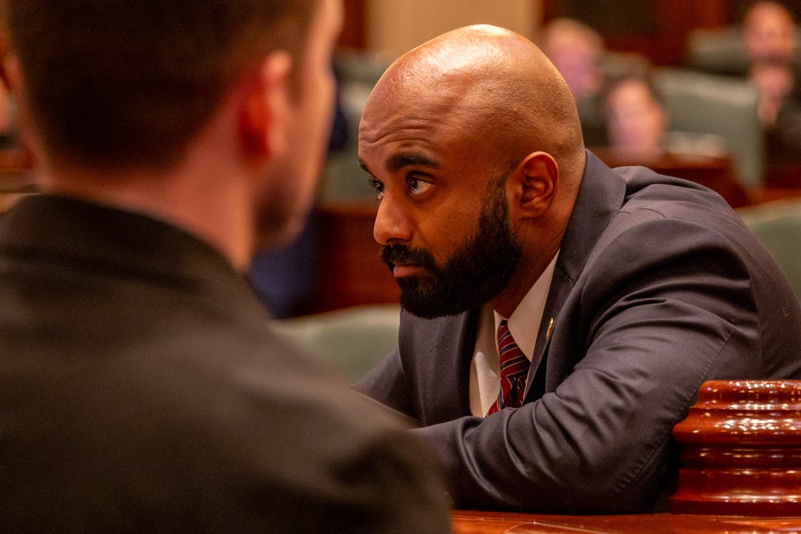 Illinois lawmakers ease requirements for those seeking to change their name