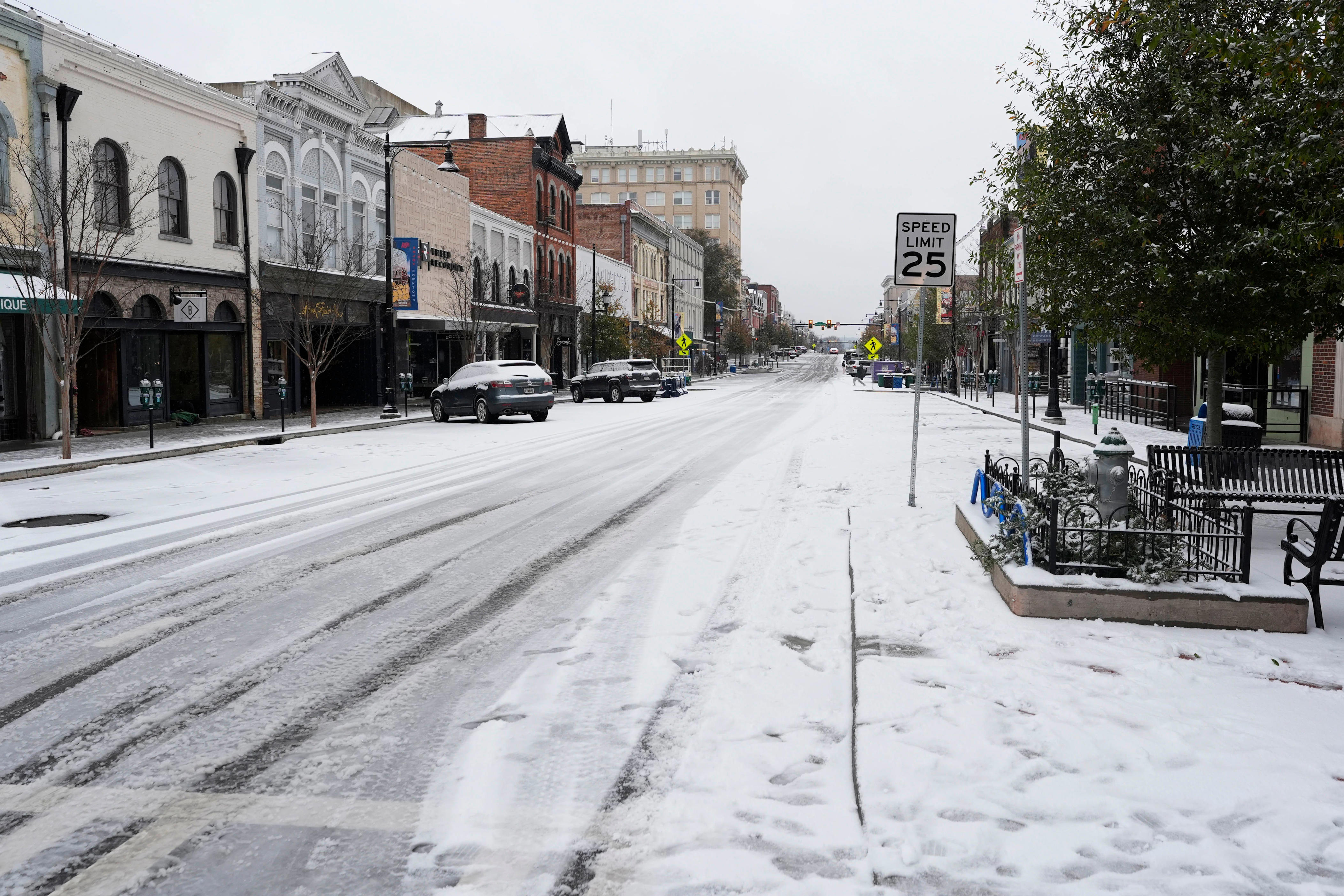 Polar vortex in Georgia: Will more snow come as temperatures plummet ...