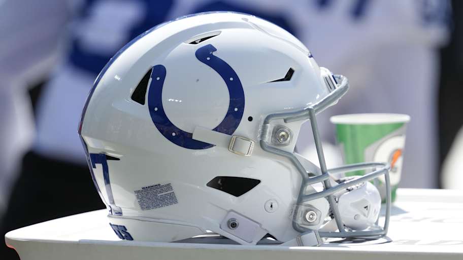 Colts Re-Sign Linebacker to One-Year Extension
